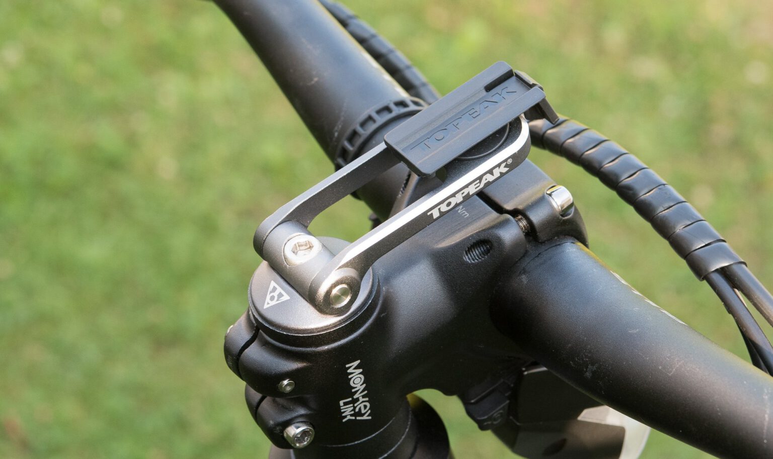 Topeak RideCase im Test » stabile iPhone Fahrradhalterung